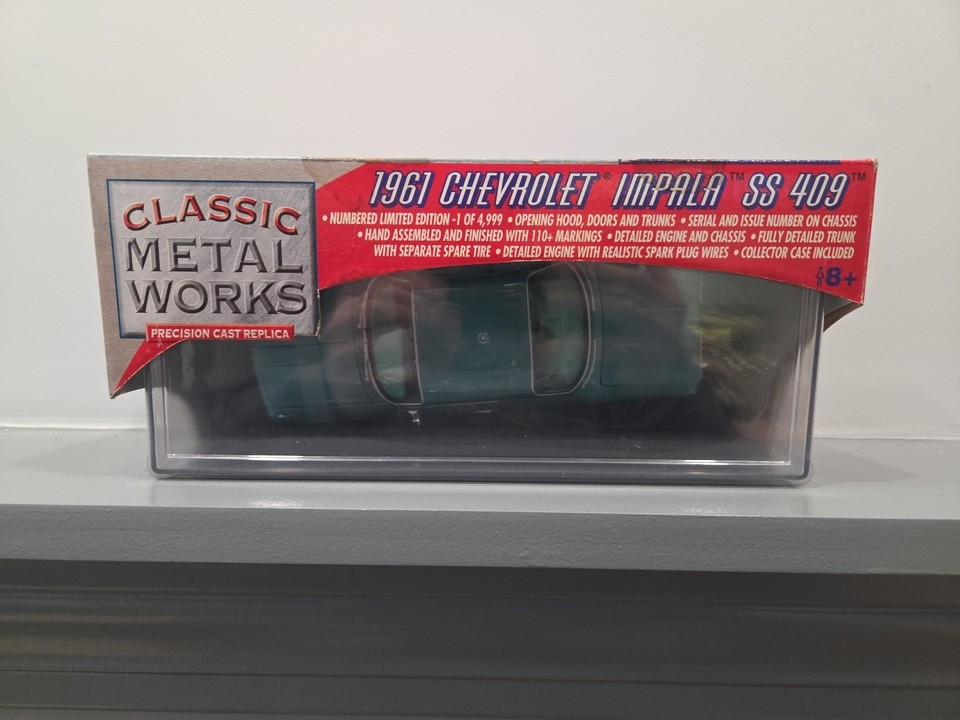 Classic Metal Works 10107 1/24 Scale 1961 Chevrolet Impala SS 409 ...
