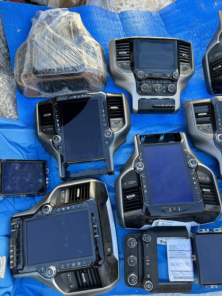 2019-2024 Ram Truck 12" Screen Genuine Mopar Center Stack Controls ...