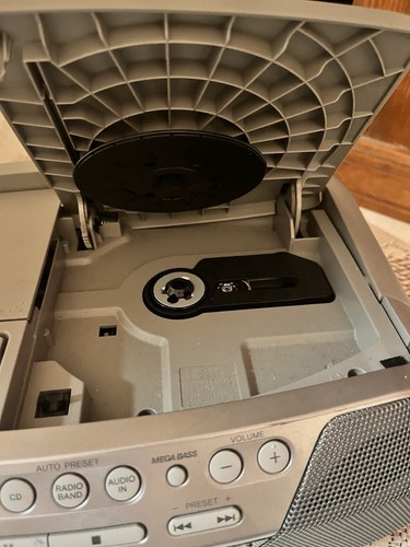 Sony CFD-S05 Boombox CD Radio Cassette Player Recorder Portable TESTED ...