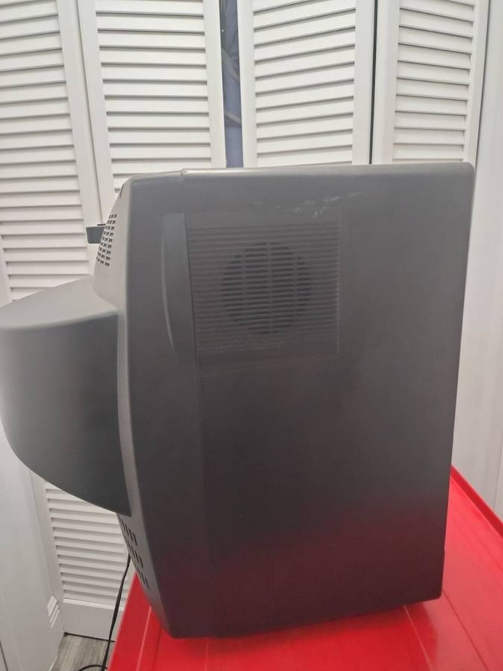 Vintage 1988 Sharp Linytron 19NV68 19' CRT Television No Remote | eBay