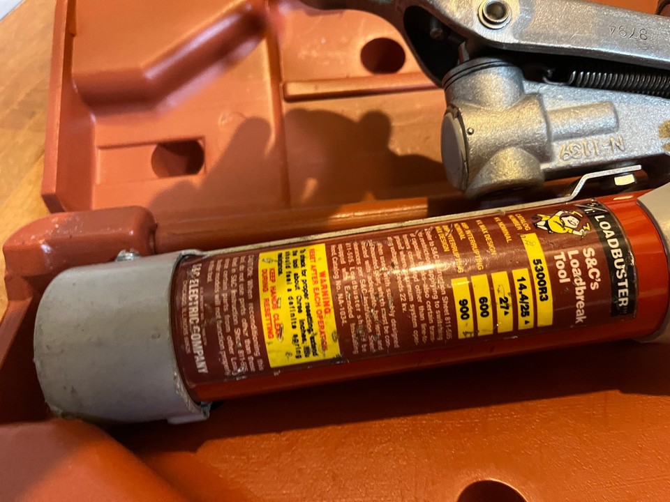 S&C Loadbuster 5300R3 Lineman Load Breaker High Voltage Tool with ...