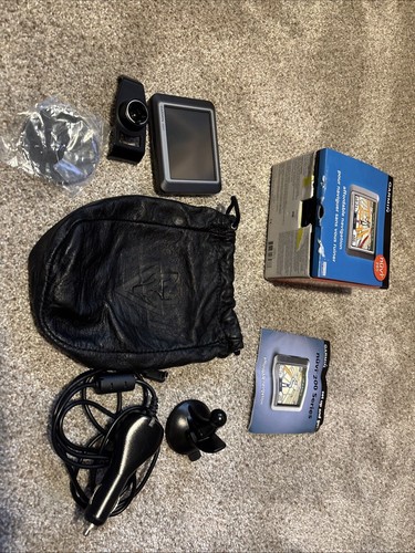 Garmin GPS Nuvi 260 Original Box Complete Automotive Bundle All ...