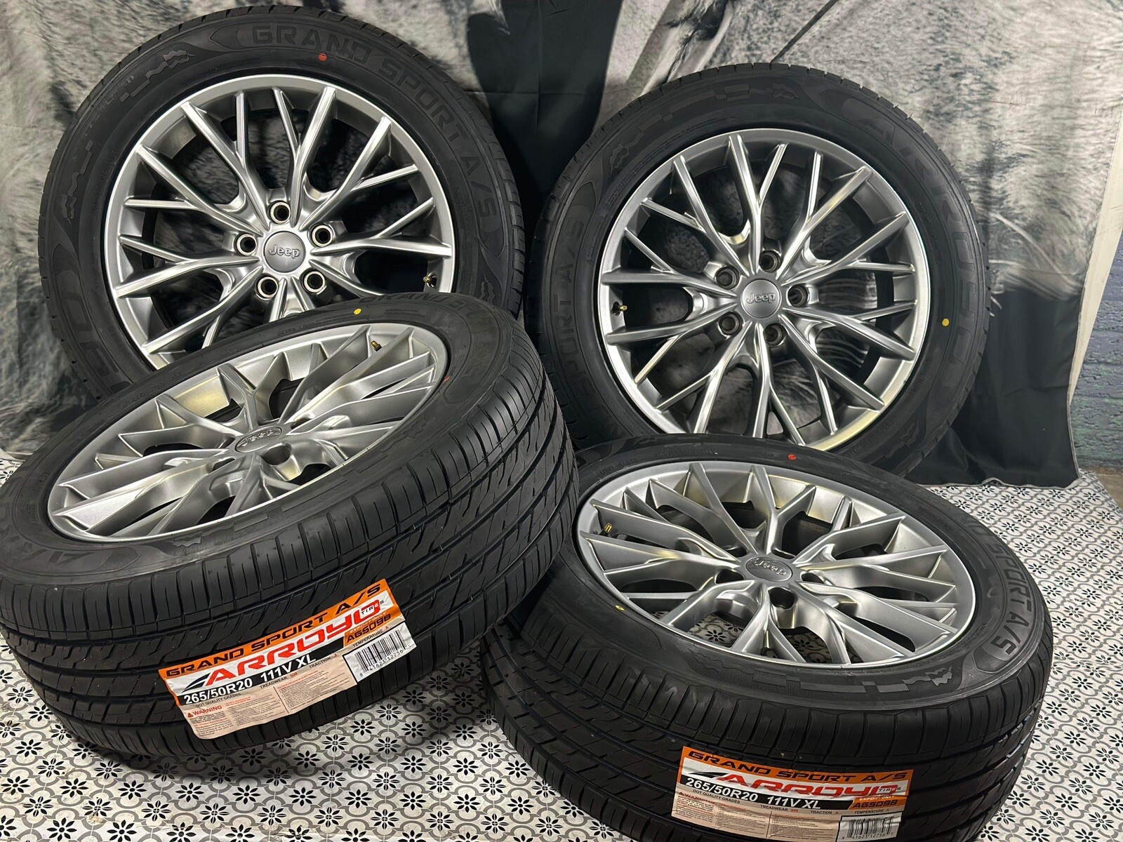 20" Jeep Grand Cherokee Summit silver wheels rims Factory OEM set 4 ...