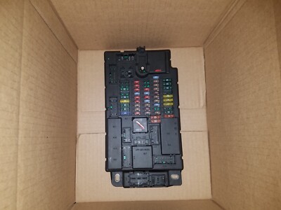 2007-2013 MINI COOPER S R56 POWER DISTRIBUTION FUSE JUNCTION BOX JBE ...