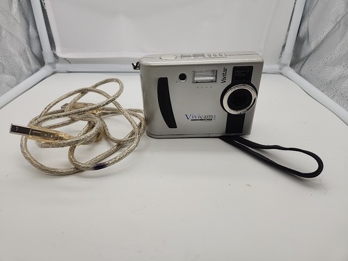Vintage Retro 2000s Vivitar Vivicam 3550 1.3 Megapixel Digital Camera ...