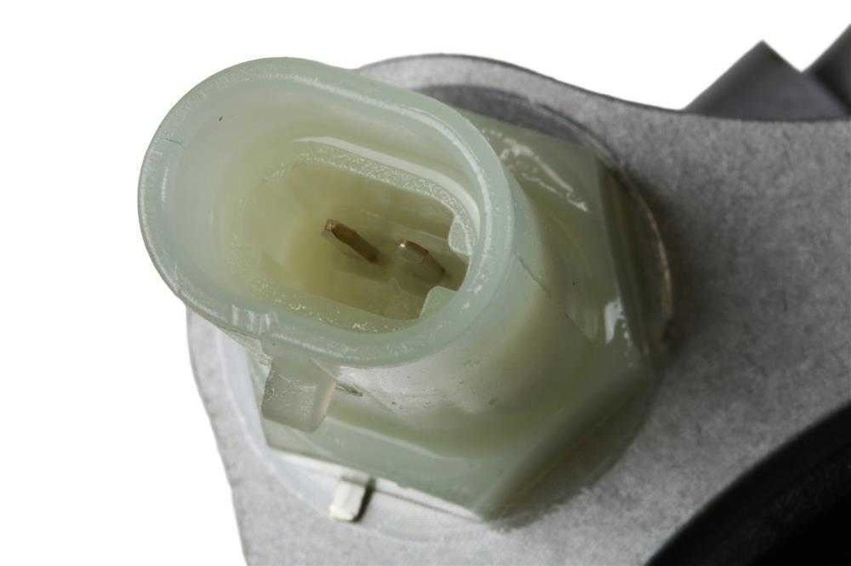 GENUINE GM PARTS 19405803 Power Brake Booster | eBay