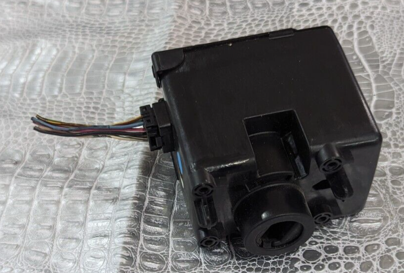 P05026878AD Chrysler / Jeep / Dodge WIRELESS IGNITION NODE RECEIVER FCC ...