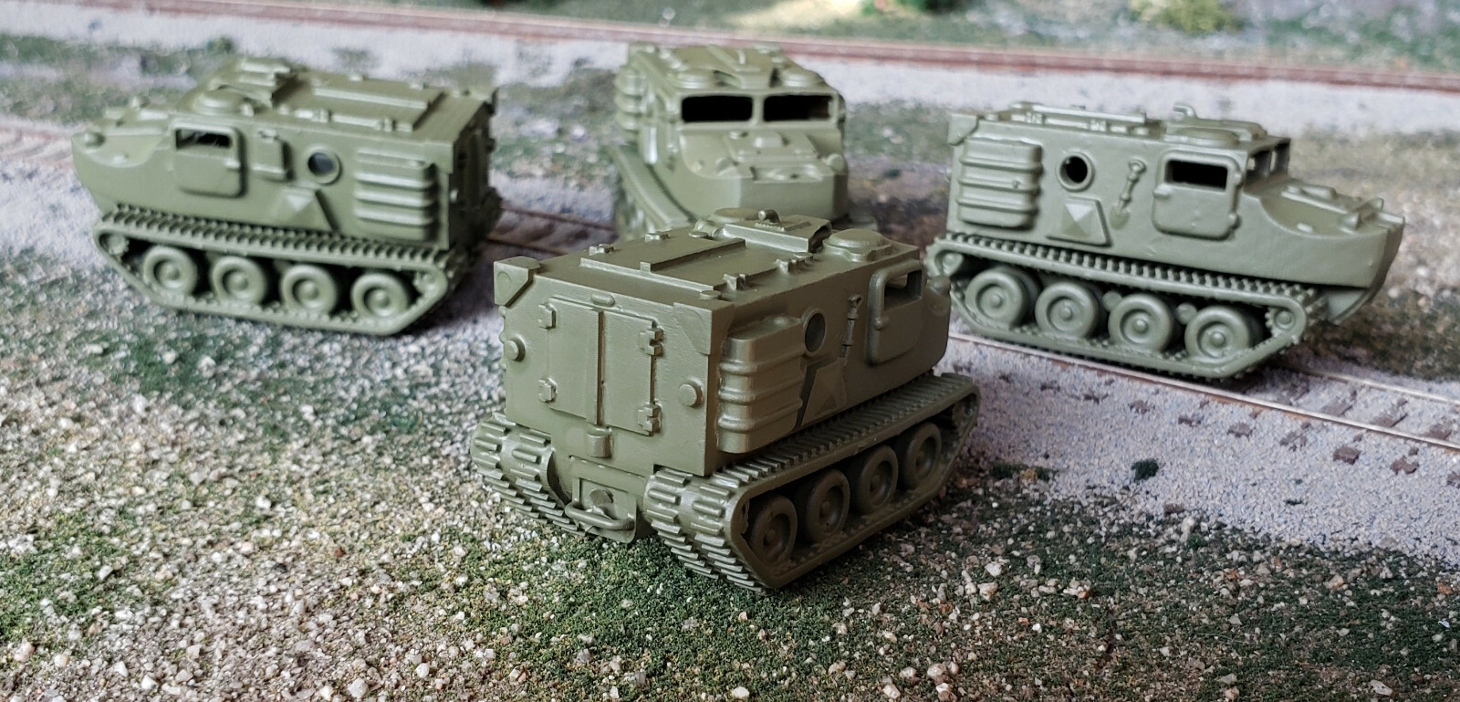 One 1/87 HO scale USMC Otter M76 | eBay