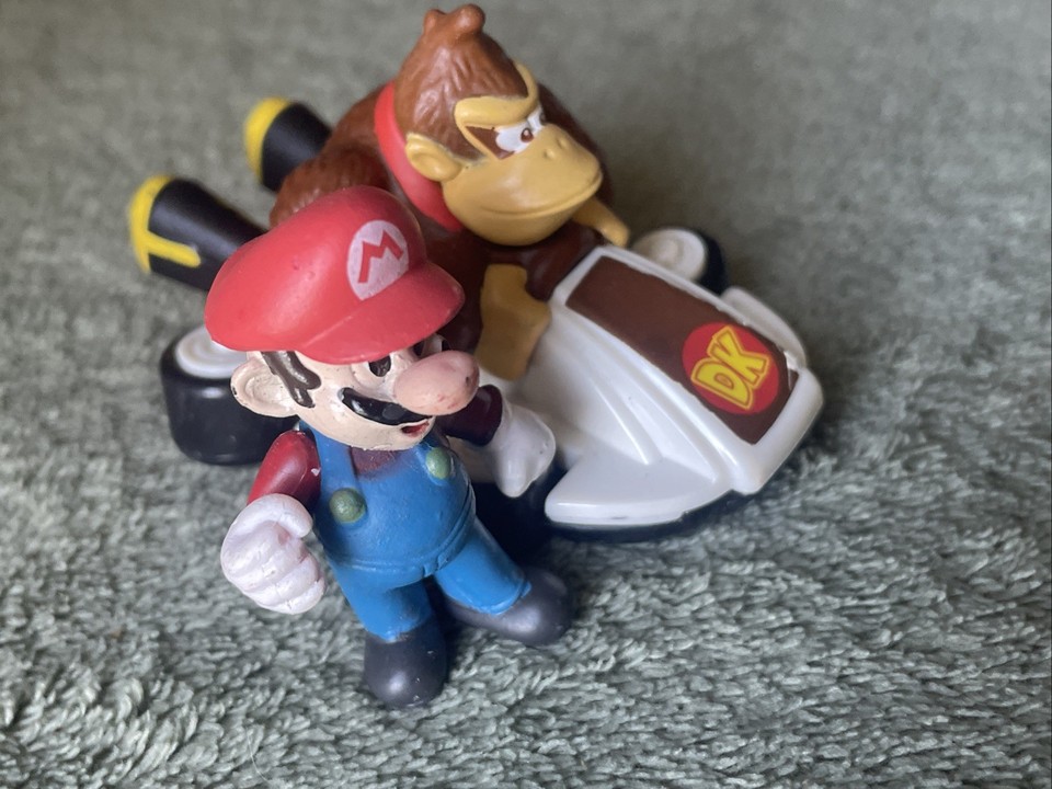 Donkey Kong Nintendo 2022 McDonald's Happy Meal Mario Kart And Mario ...