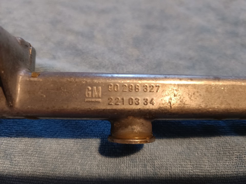 C20XE C20LET 0280160703 3Bar Benzindruckregler Bosch Calibra Turbo ...