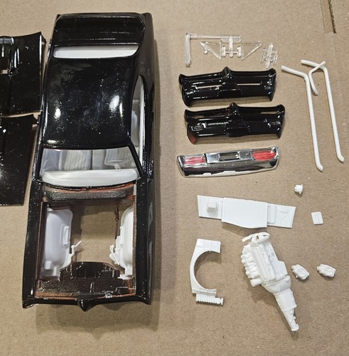 Revell Muscle 69 Pontiac GTO Judge Model Kit 1:24 Scale parts lot | eBay