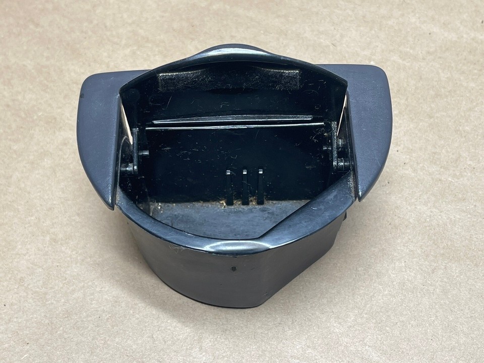 Jeep Cherokee XJ 1997-2001 OEM Center Console Front Ash Tray Ashtray ...