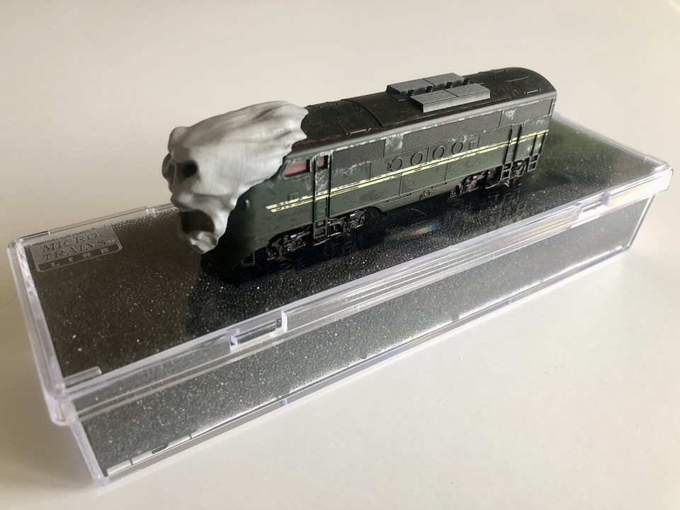 Micro-Trains N Scale Holiday Halloween Ghost Train Complete Set ...