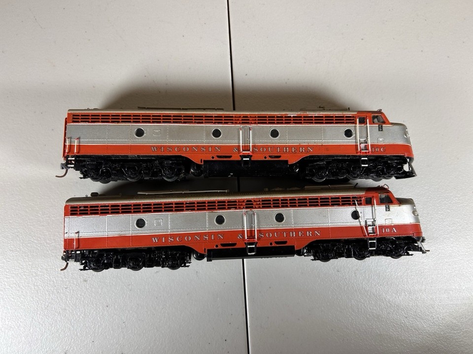 HO Scale Needs Repair Proto 2000 DCC Equipped Wisconsin & Southern E9A ...