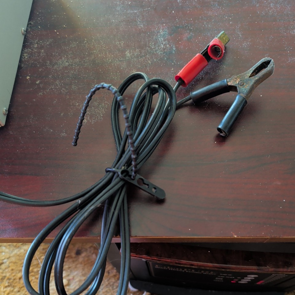 Schafer Solid State Battery Charger 6 Amp 6 & 12 Volt B7612 W ...