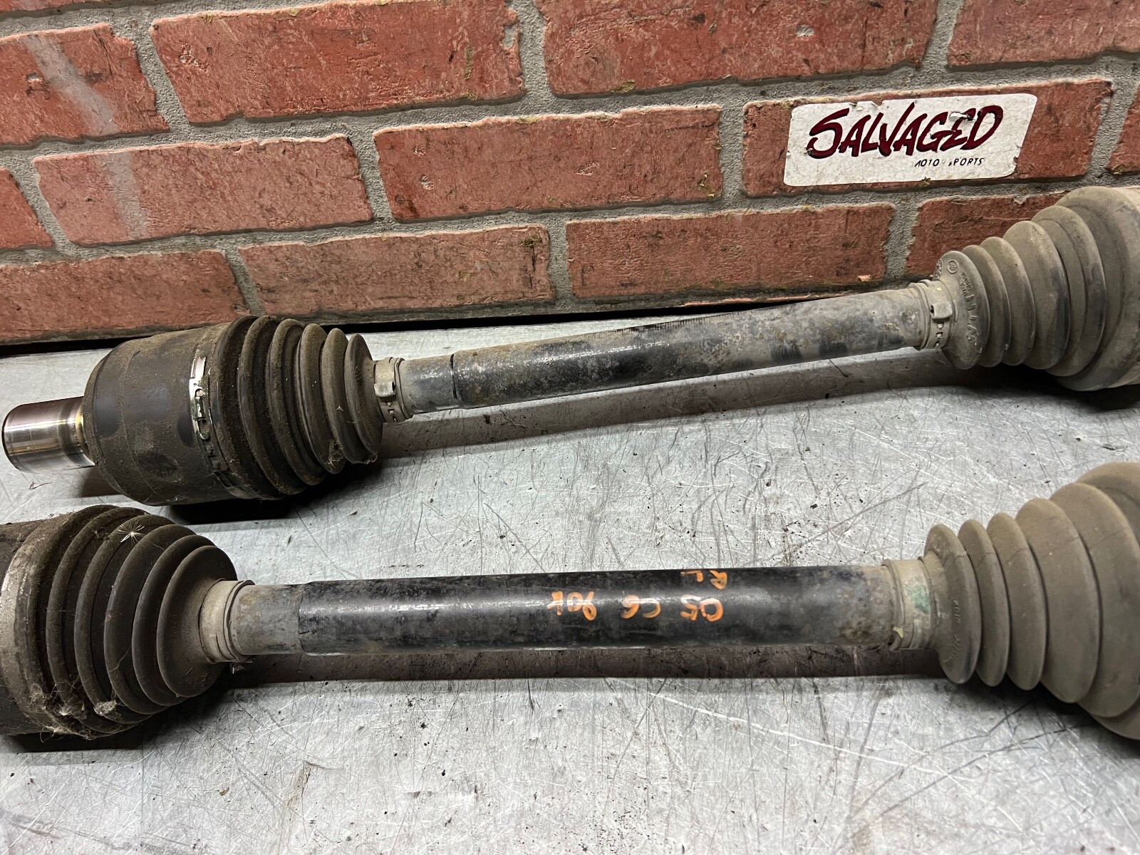 05-13 Corvette C6 LH RH Driver Passenger Rear Axles Axle Pair Z51 | eBay