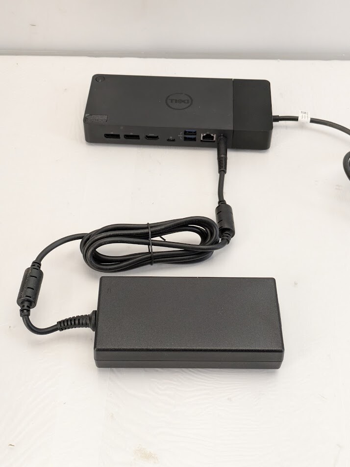 Dell WD19S Docking Station with 240W Power Adapter and 90W Power ...