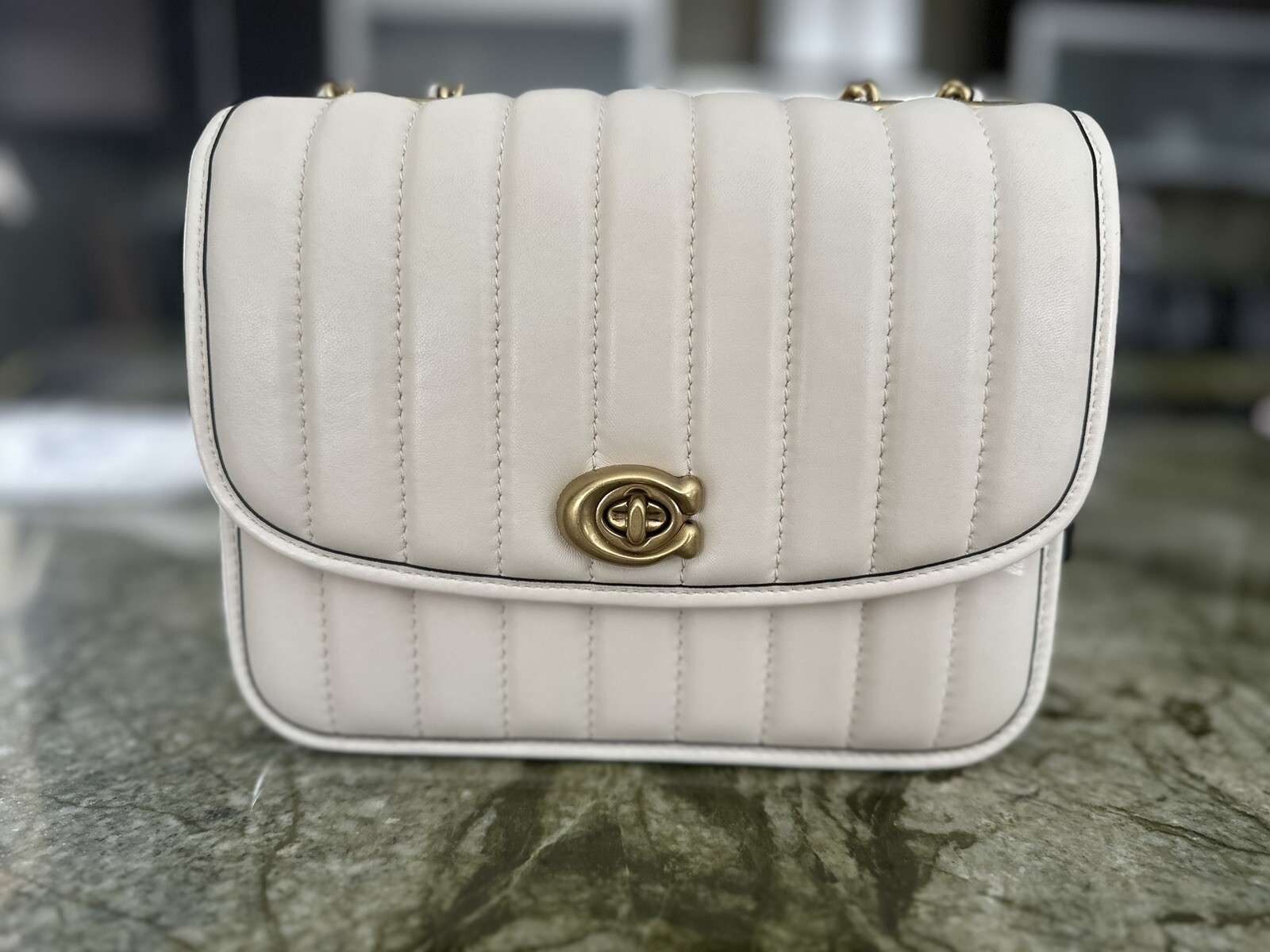 Coach Madison 18 Shoulder Bag With Quilting in Chalk - Gem