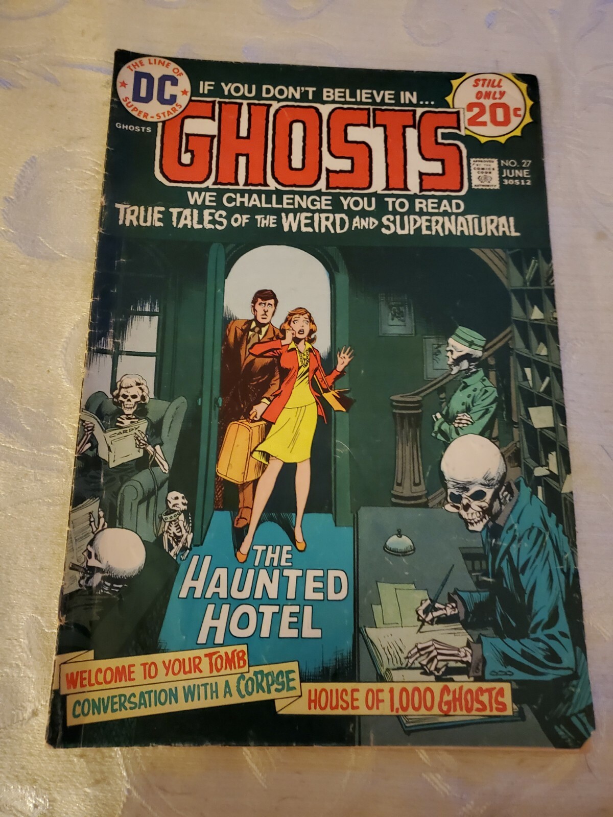 DC Comics Ghosts #27 "The Haunted Hotel" Comic is from the silver era ...