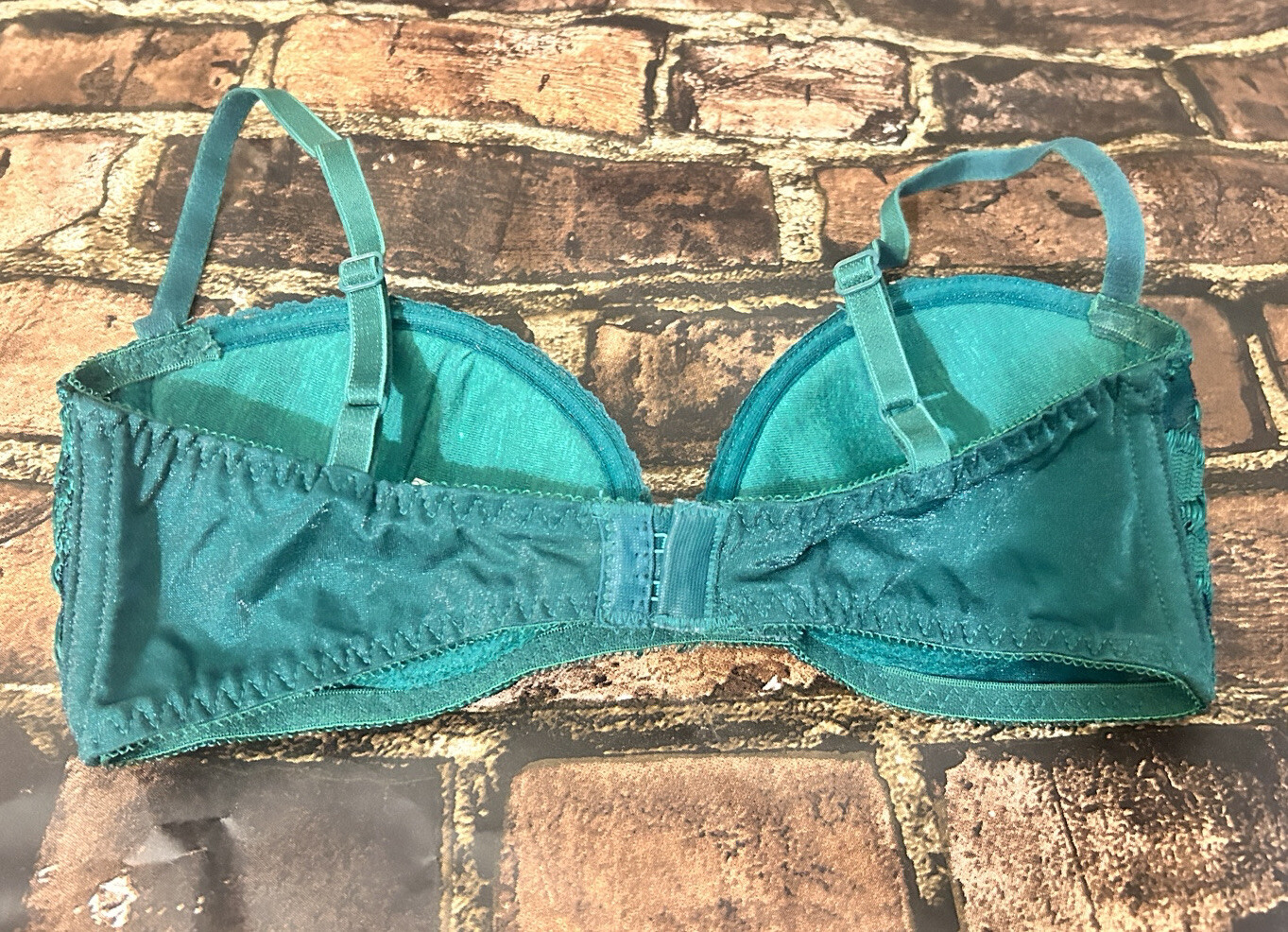 Gorgeous Vintage Gold Label Victoria's Secret Bra 32B Green Lace ...