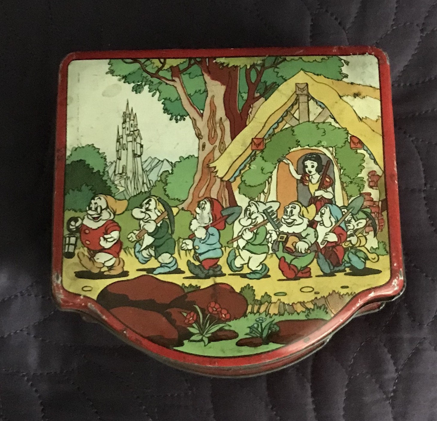 WALT DISNEY SNOW WHITE AND THE SEVEN DWARFS TIN C. 1938 ENGLISH | eBay