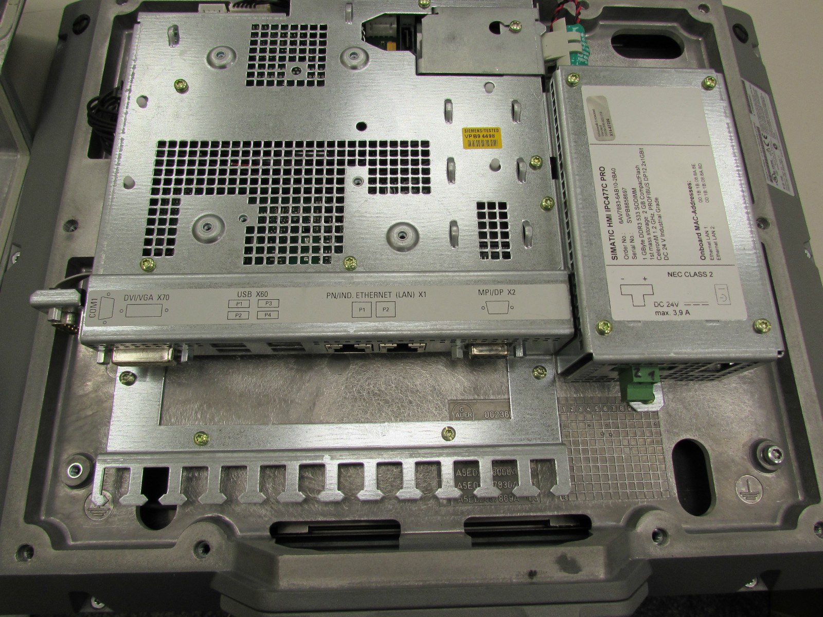 Siemens Simatic S7 Panel HMI IPC477C Pro 6AV7883-6AB10-2BA0 6AV7 883 ...