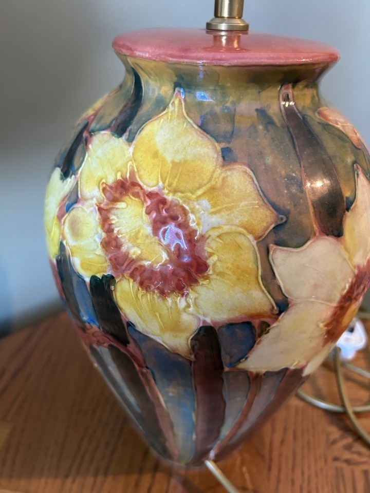 Beautiful Jonathan Cox Daffodil Ceramic Lamp Base | eBay UK
