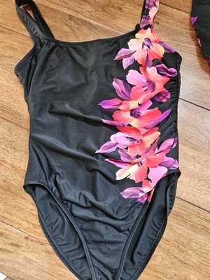 Miraclesuit Black Tropicle Floral 12 Square Neck Swim Suit | eBay