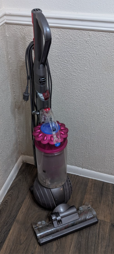 Dyson Ball DC41 Animal Fuchsia Vacuum Cleaner No Accessories - Tested ...