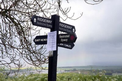 Photo 6x4 Signpost on The Ridgeway East Ginge c2009 | eBay UK