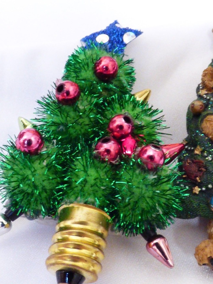 Mixed Lot of 4 Christmas Holiday Tree Bear Snowmen Pin Brooch KC Boyds ...