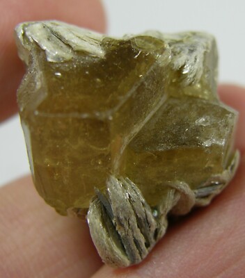 63.40ct Pakistan Terminated Heliodor Crystal in Mica Matrix Specimen 12 ...