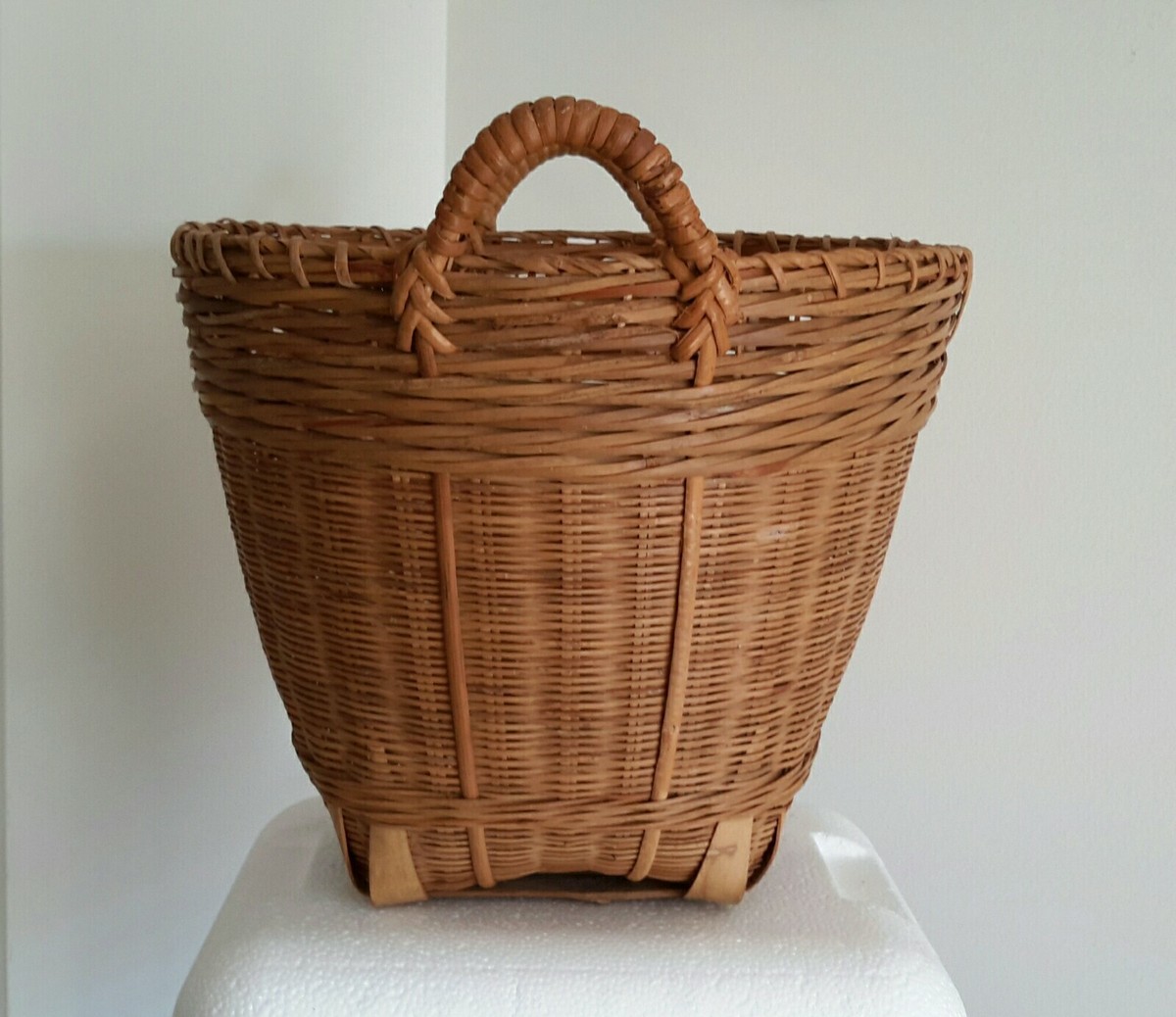 Wicker Bushel Baskets