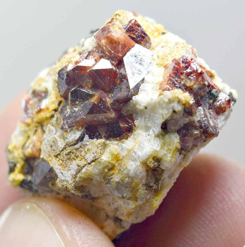 13gm top quality perfect Zarcon crystal specimen@ astore Gilgit ...