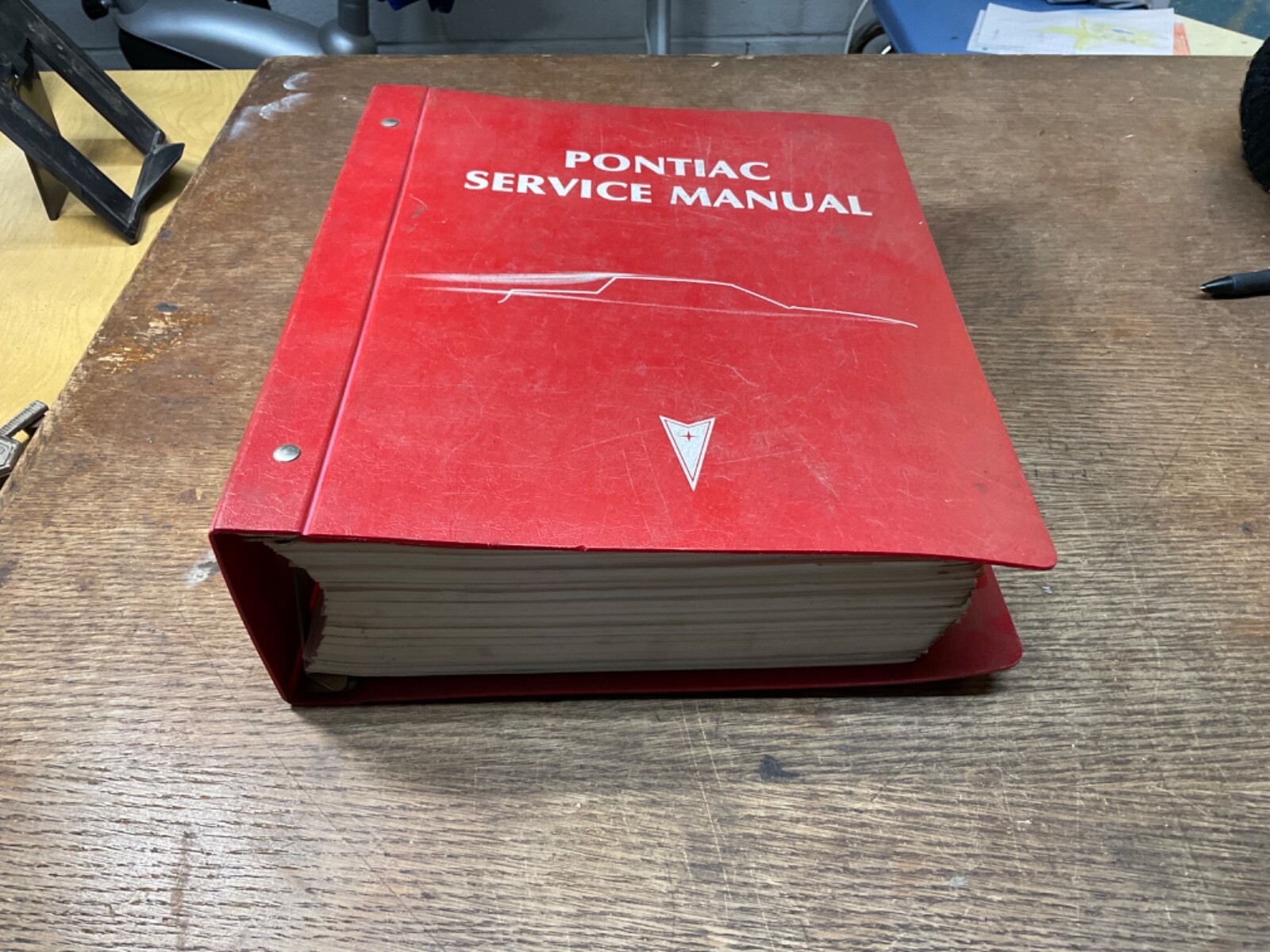 Dealership Pontiac Service Manual 1984 Volume 2 Large Reference Shop ...