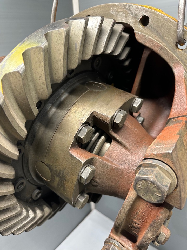 SSHR-R6.17 Differential | Rockwell R155 w/ Detroit Locker 350S-13 | A19 ...