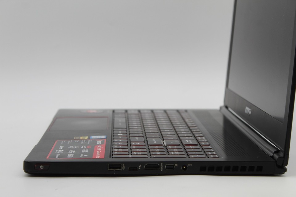 MSI GS63VR 7RF Stealth Pro i7-7700HQ 16GB 256GB SSD+1TB HDD *READ ...