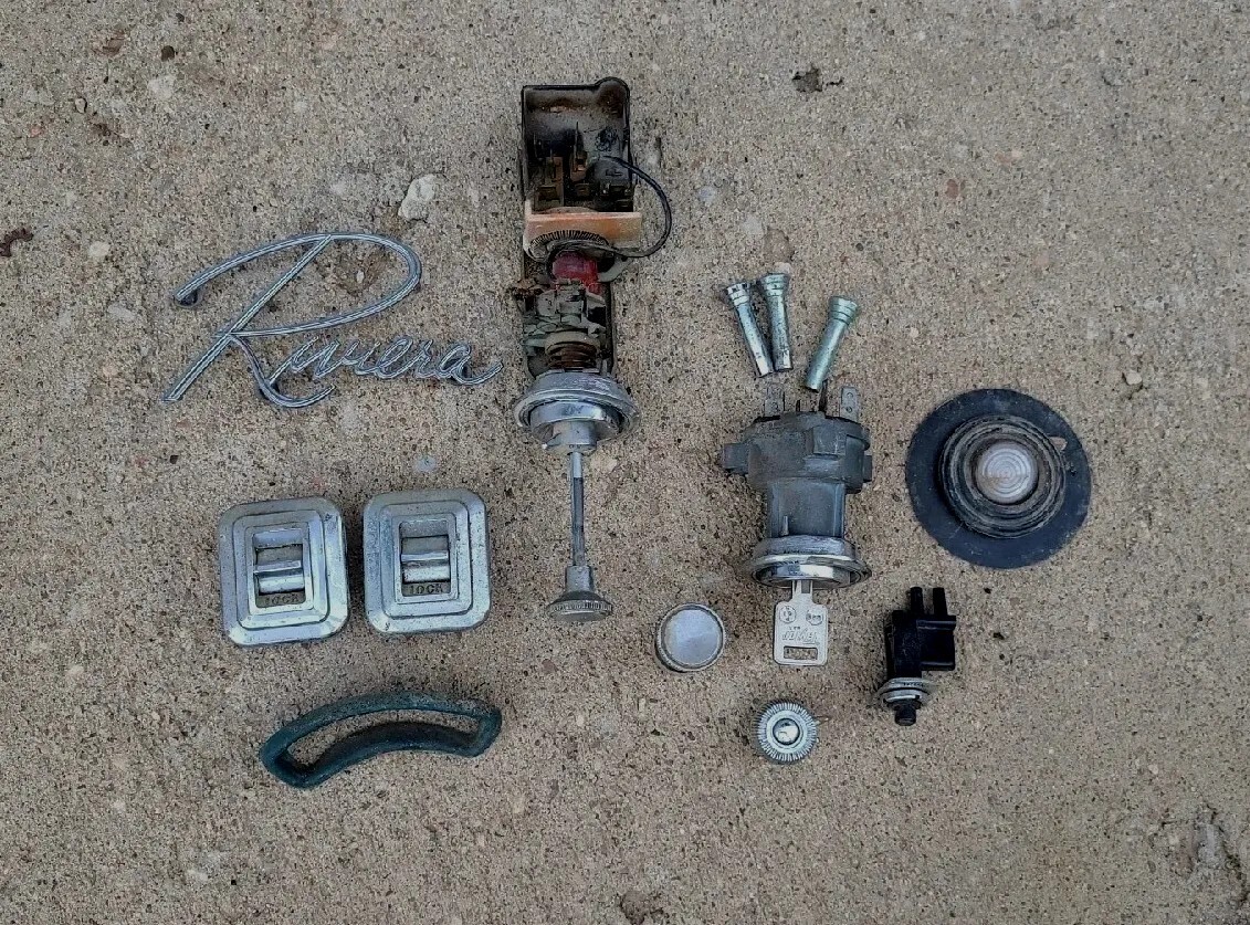 1963-65 Buick Riviera Lot - Power Window Switches, Key Tumbler, Trunk ...