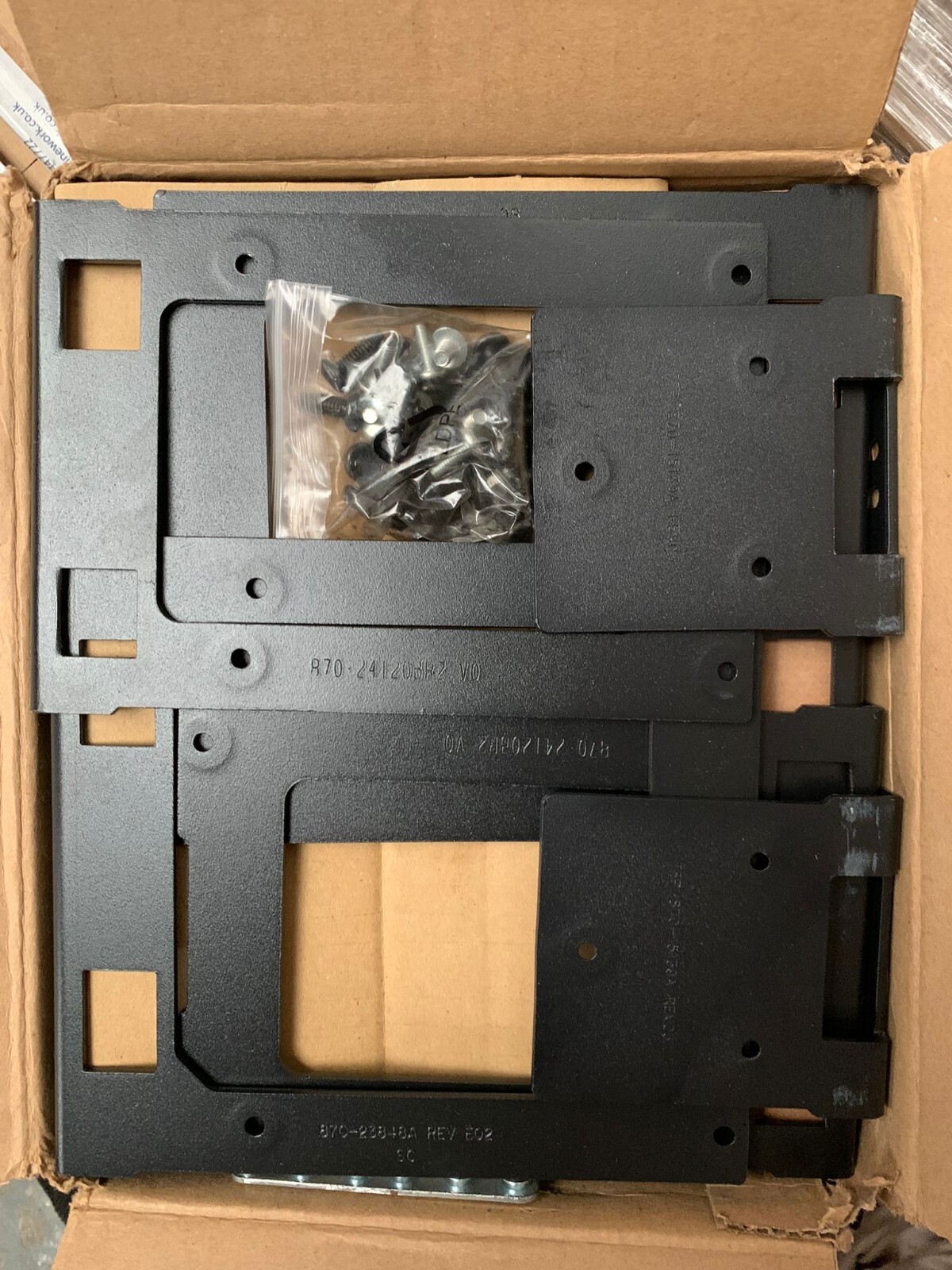 APC UPS Mounting Kit Rack Mountable SRTRK3 for sale online | eBay UK