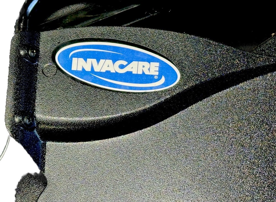 Invacare Folding Wheelchair w/ Swing-Away Footrests | eBay