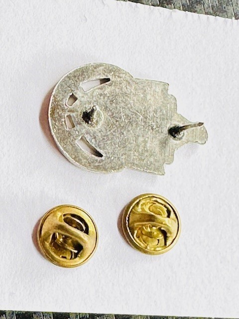 US Military DUI Insignia Pin - Walter Reed Medical Center - Scientiae ...