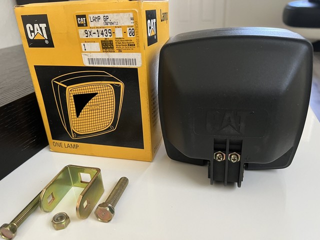 9X1439 Caterpillar 24v Halogen Floodlamp CAT for sale online | eBay