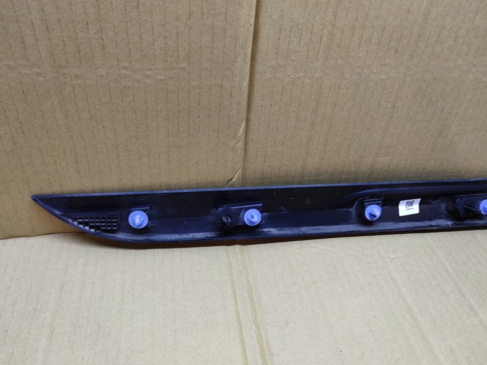 Renault Clio Mk5 2020 Rear Door Lower Moulding Trim Left Side ...