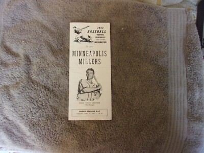 1952 MINNEAPOLIS MILLERS MEDIA GUIDE Program ROSTER RAY DANDRIDGE CHICK ...