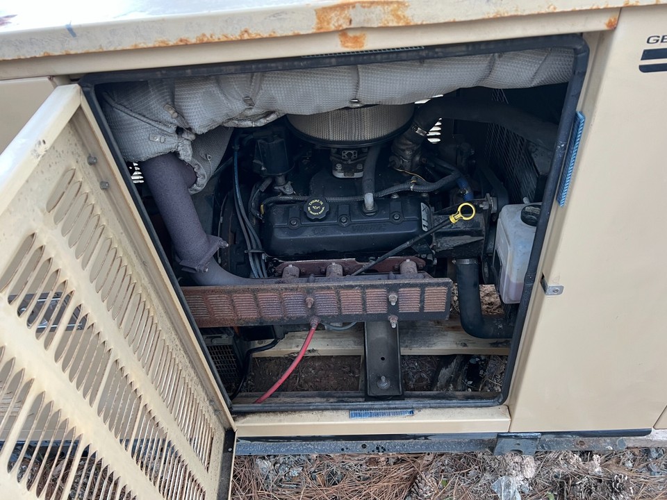 35 kw Generac Natural Gas or Propane Generator Sound attenuated ...