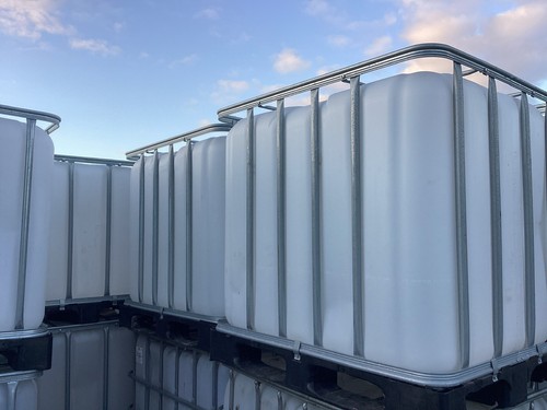 1000 Litre IBC Stillage tanks CLEAN FOOD GRADE Based Durham But Can ...