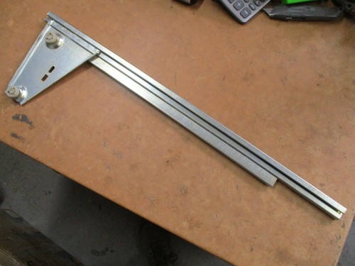 HOLDEN MONARO HK HT HG RH DRIVERS FRONT WINDOW GLASS CHANNEL REGULATOR ...