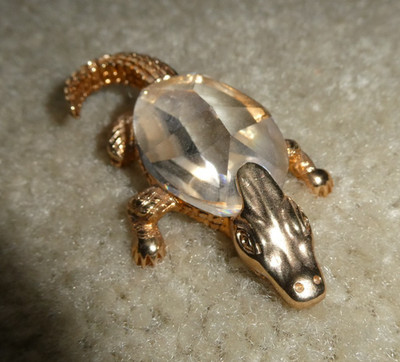 Small Cute Gold Tone Metal and Crystal Lizard Figurine 1/2" Tall | eBay