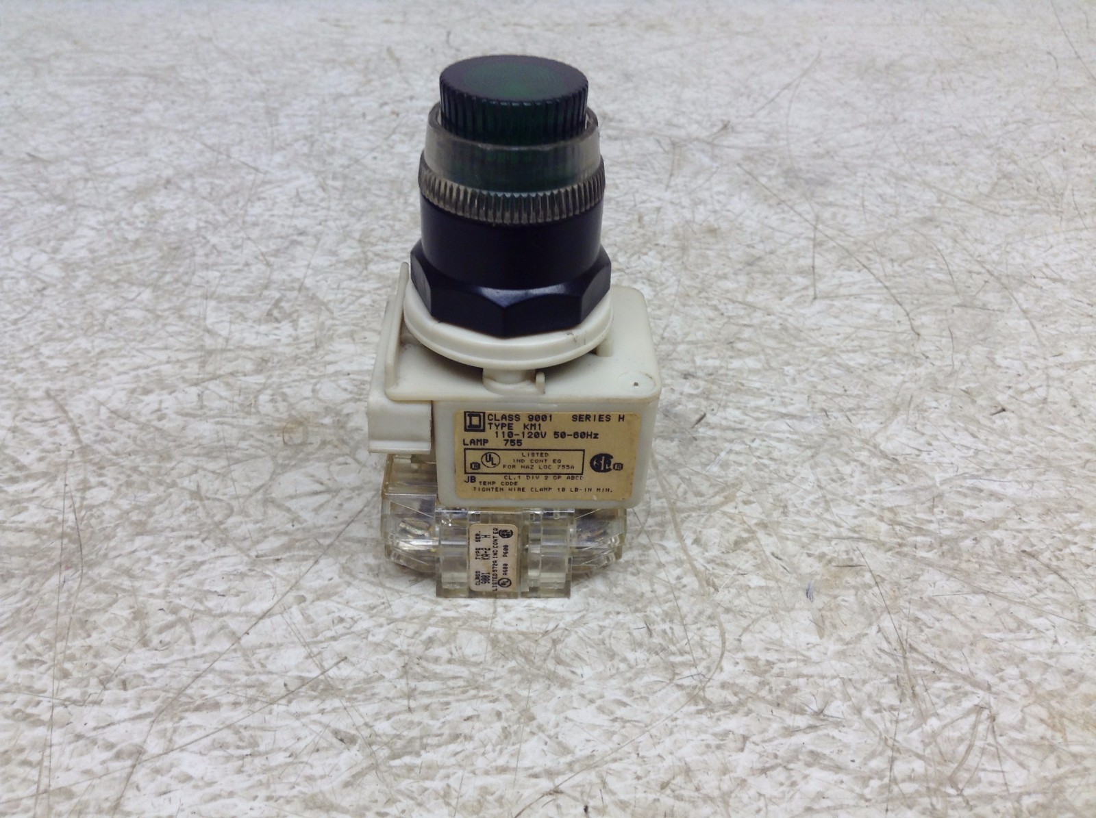 Square D 9001KM1 Green Illuminated Push Button KA2 9001-KM1 9001KA2 KA ...