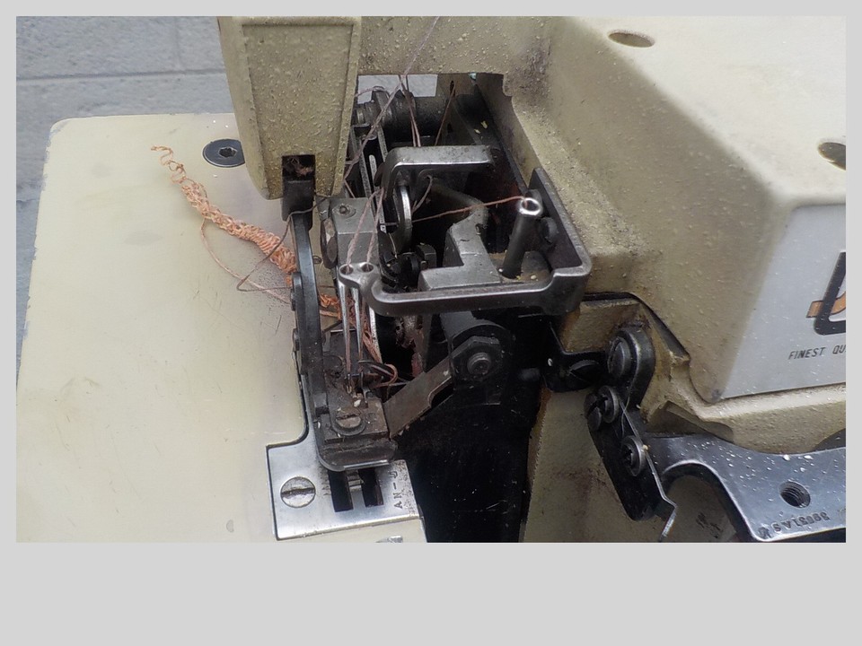 Industrial Sewing Machine Union Special 39-500 RL- 4-thread,mock safety ...